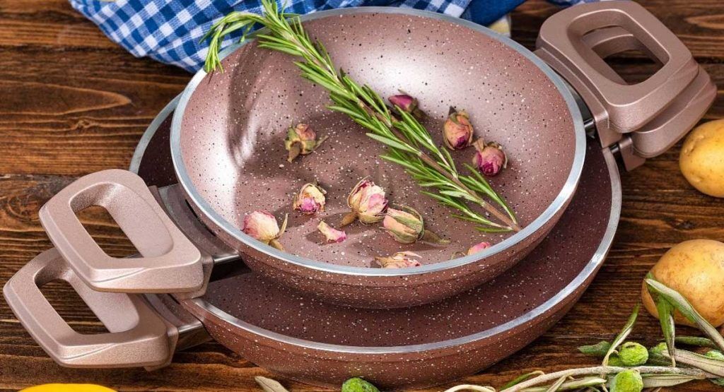 WearEver Ceramic Cookware Review: Nonstick Pots and Pans Review